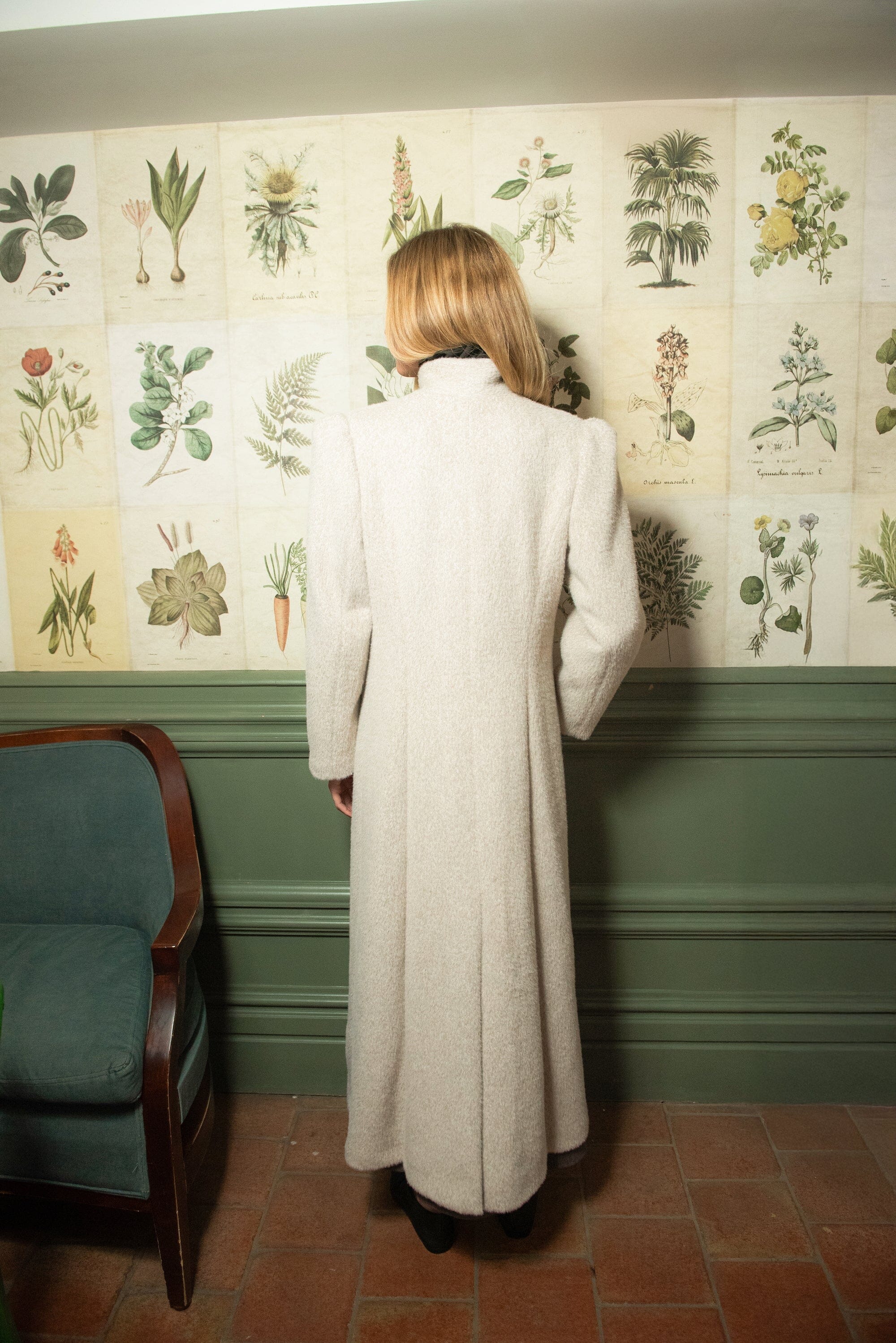 IPA BRAND St. Moritz Stone Coat | Elegant Long Winter Coat – ES Fascinante