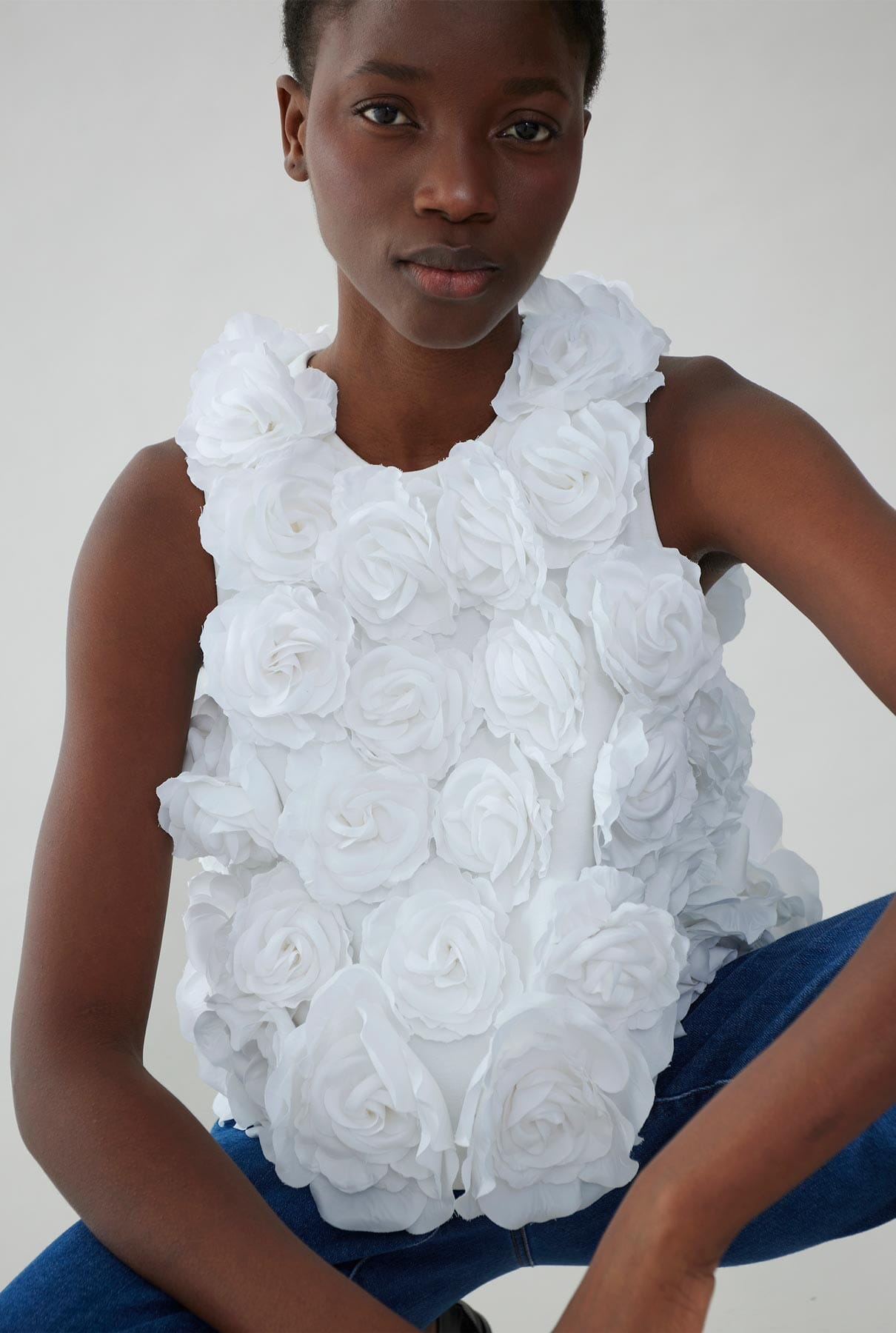 Top with handmade flowers – ES Fascinante